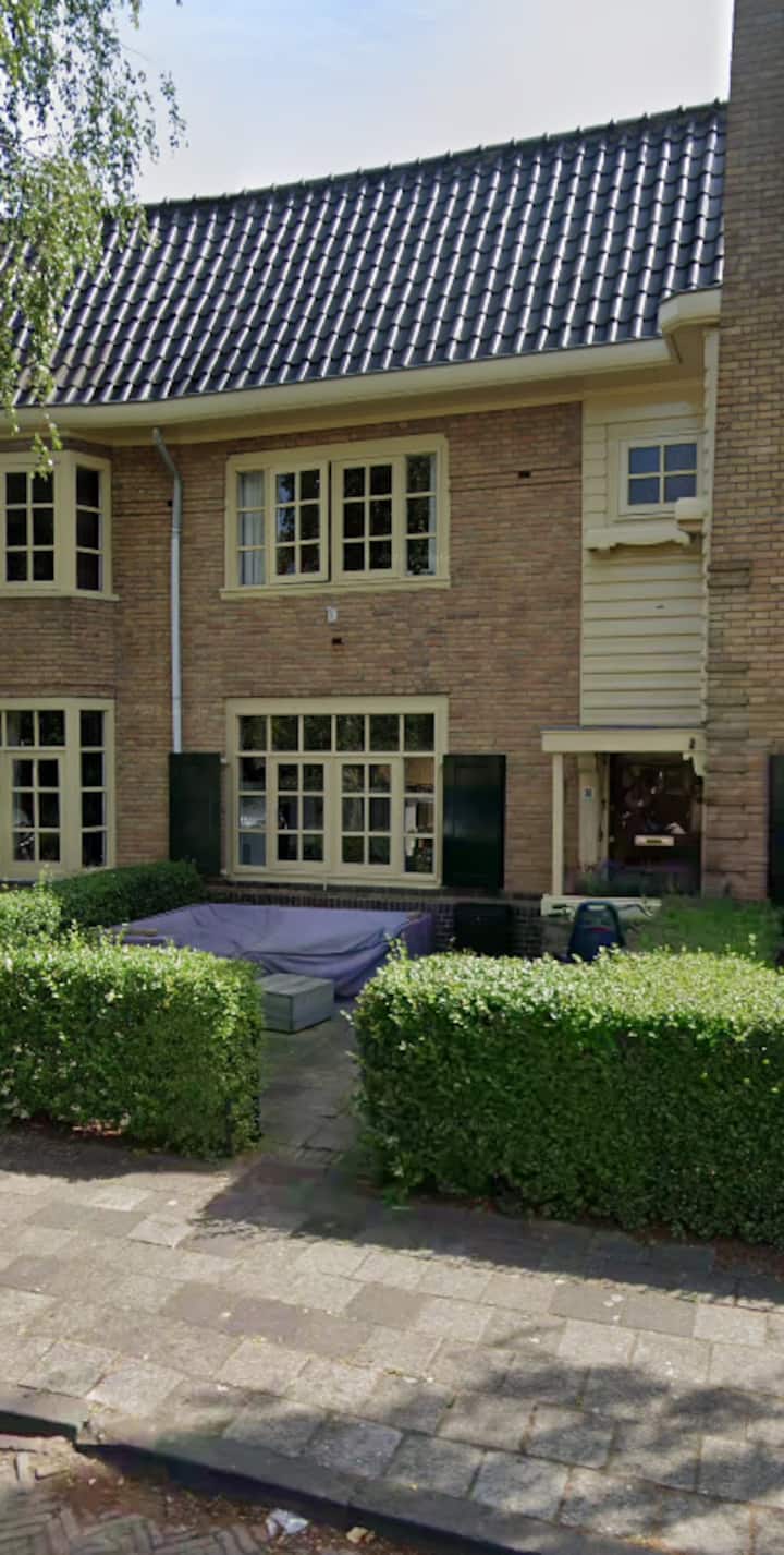 Charmante Jaren 30 Woning - Haarlem