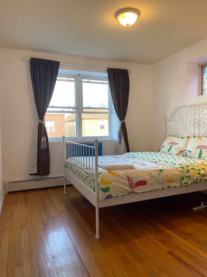 Sunnyhome6p(located In Flushing) - Port Washington, NY