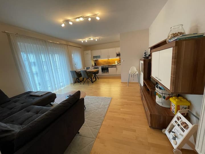 Zentrale Wohnung In Graz - Graz