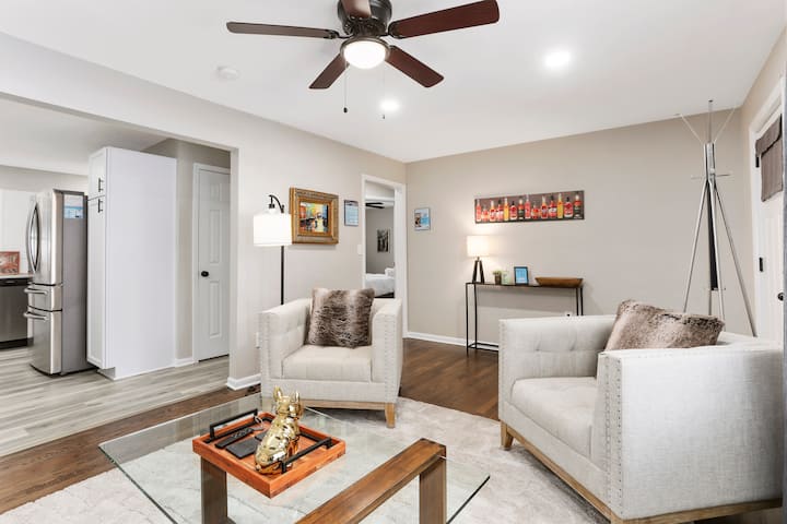 Great For Families_kingbeds|arcade|near Dt Ls - Lee's Summit, MO