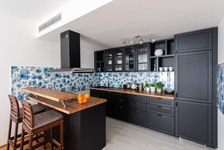 Spacious Apartment With Parking - Wenceslas Square - Prague