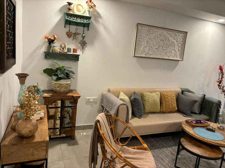 Erik - Studio Apt, Free Parking & Wi-fi - Gurugram