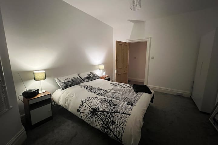 Boscombe - 2 Double Bedroom Apartment - Bournemouth