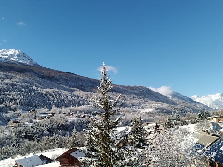 Chambre éTape Dans Appartement Calme - Briançon