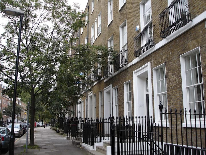 Spacious Central London Apartment For 4-5 Guests - ブルームズベリー