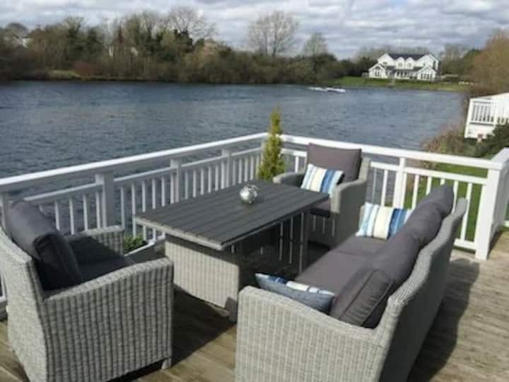 Lodge 66 Spring Lake Perfect Family Retreat - South Cerney