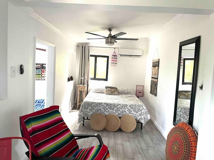 Private Studio Reserved Parking - Key Biscayne, FL