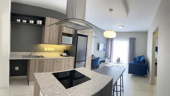 Stylish Premium Apartment - Sandton