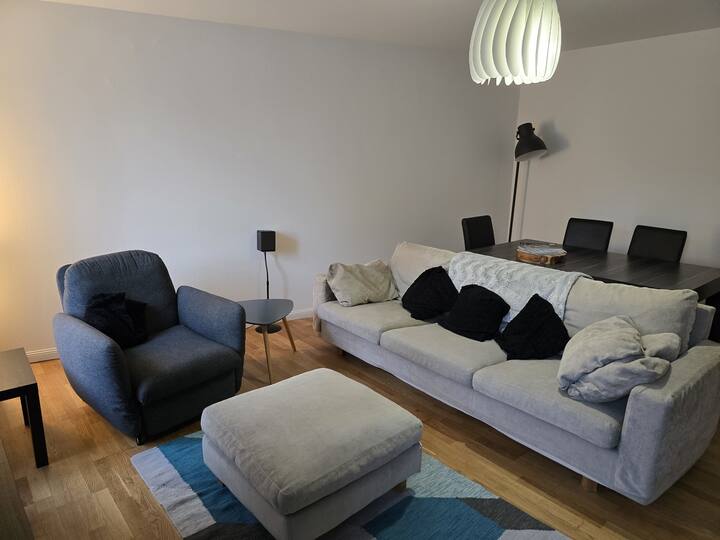Spacious Apartment Helvetia Sq. - Zürich