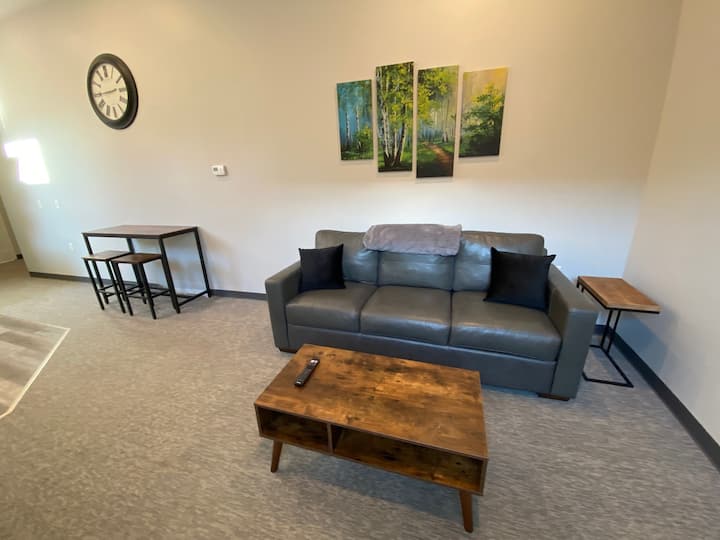 Unit 104: Harbor Suite, 1 Bedroom - Duluth, MN