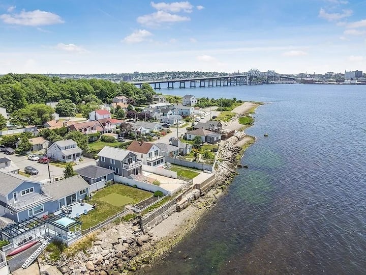 New! Your Very Own Summer Oasis |Direct Oceanfront - Fall River, MA