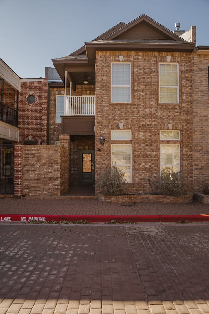 Your Perfect Stay In Midland - Midland, TX