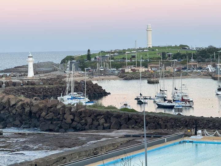 Enjoy Beachside Luxury Apartment Amazing Location - Wollongong