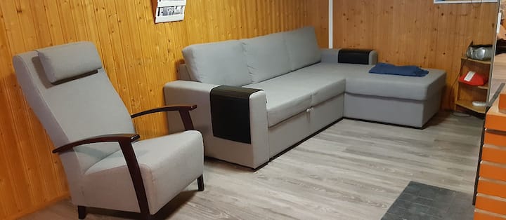 Västäräkki 2+2 37m2 Puusaunallinen Mökki Rannassa - Kuopio