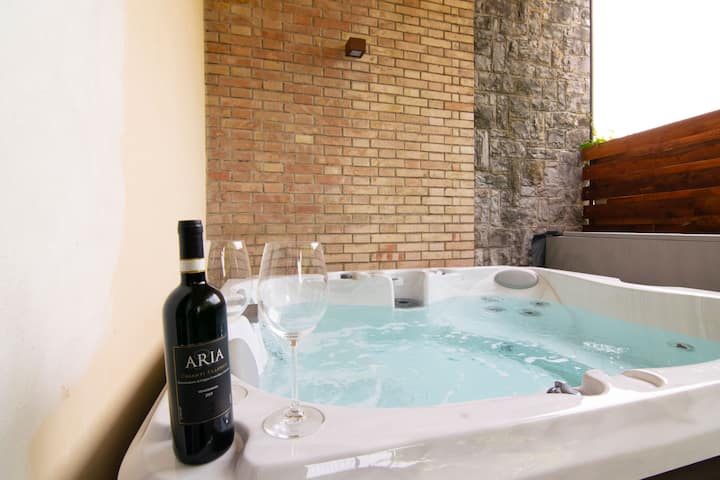 Grey Suite  Minipiscina Jacuzzi® - Radda in Chianti
