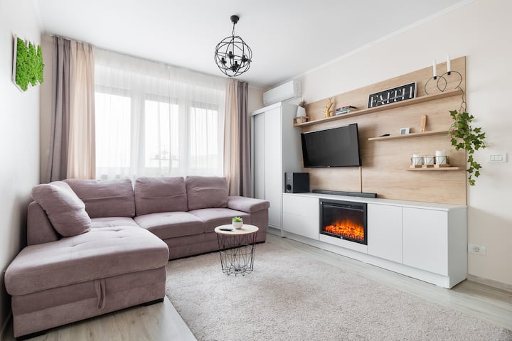 Anastasia Pink - Oradea