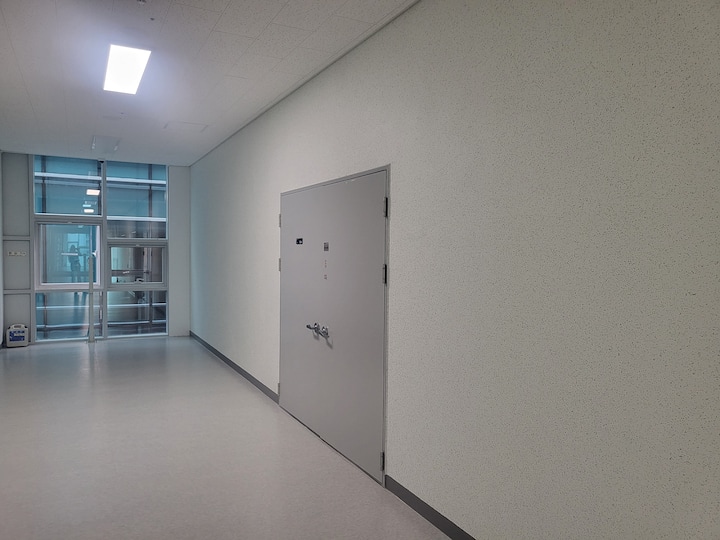 공간임대 30평대
10명이상 가능합니다 - Seul