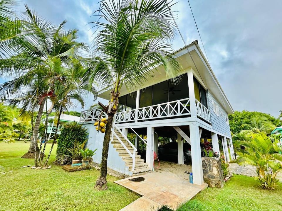 Jaco Beach Beachfront Vacation Rentals - Puntarenas Province, Costa ...