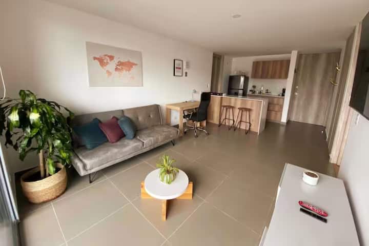 Lovely And Comfortable Apartment In El Poblado - Medellín