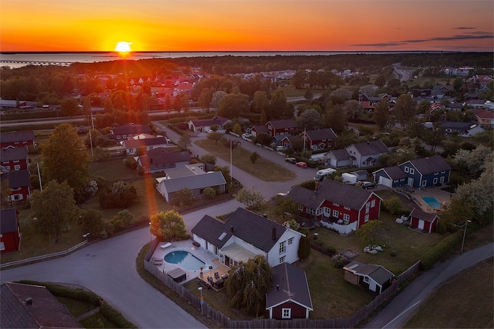 Villa (+Stuga) I Färjestaden - Sweden