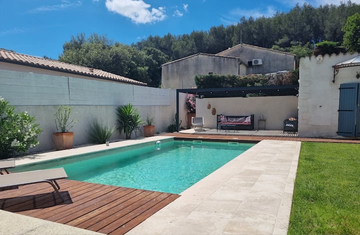 Villa De Vacances - 12 Personnes - Beaucaire