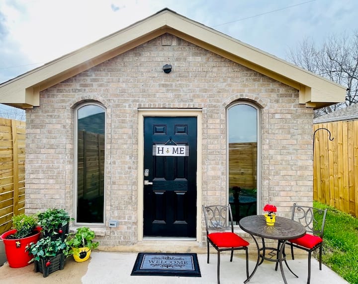Guesthouse Hideaway In Dfw Area - Arlington, TX