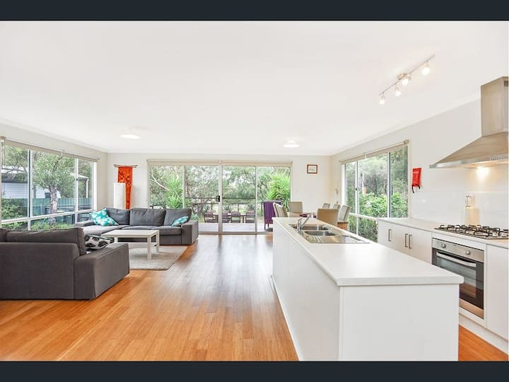 Acacias Clayton Bay - Milang