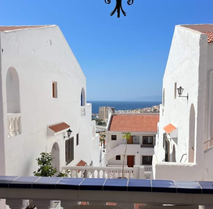 Casa Boya: 2 Bedrooms & 2 Bathrooms - Los Cristianos