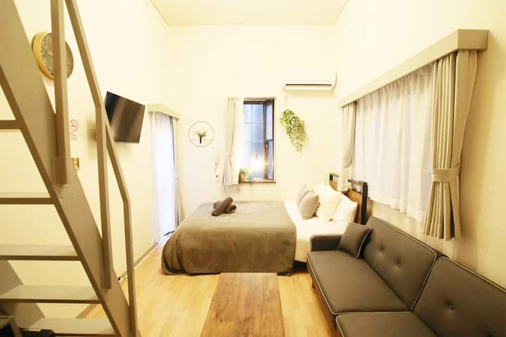 東京|新宿駅2分|渋谷区|初台駅徒歩6min|4bed|max4人|高速wi-fi Tv設置|1階 - Harajuku
