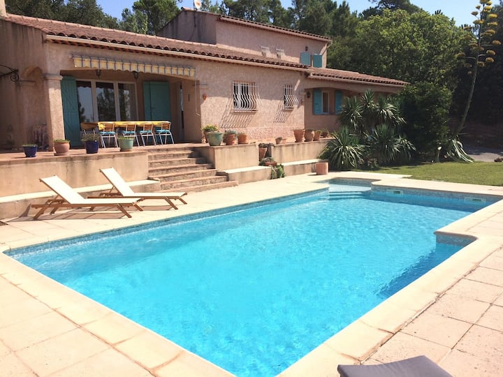 Villa With Pool & Panorama View - Vidauban