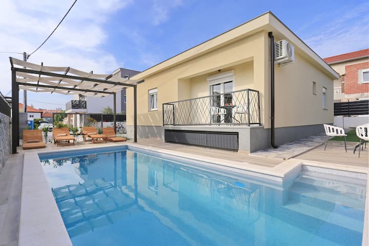 Villa Cvita With Free Bikes - Zadar