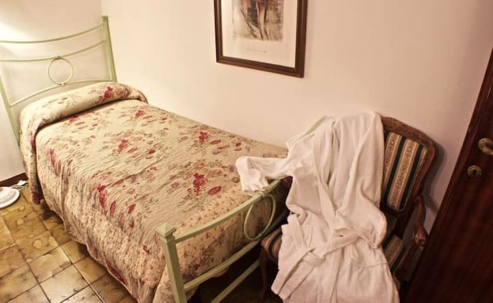 Virginia , Ampio Appartamento - Empoli