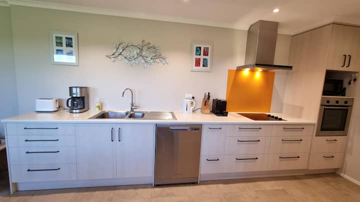 Clarks Beach Getaway - Waiuku