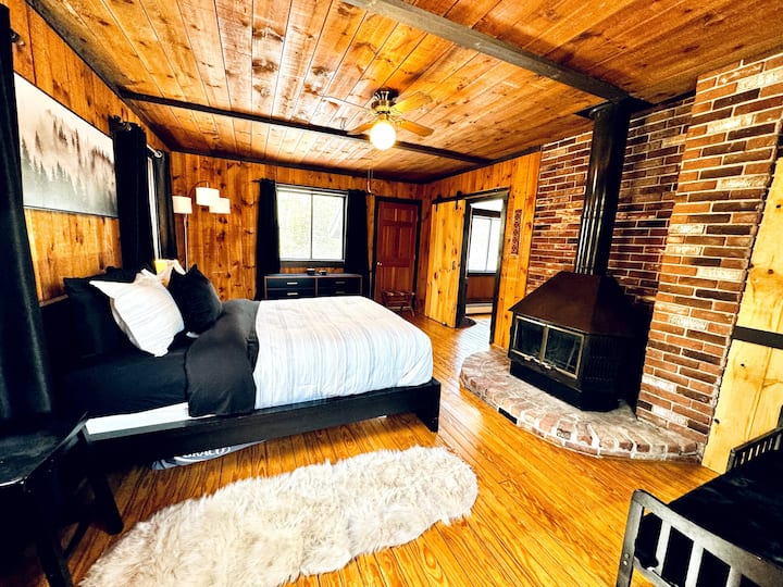 Waterfront Farmhouse Charm - Paradise On Pequawket - Conway, NH