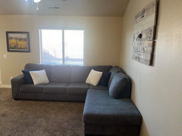 Cozy 3 Bed 2 Bath - Cedar City, UT