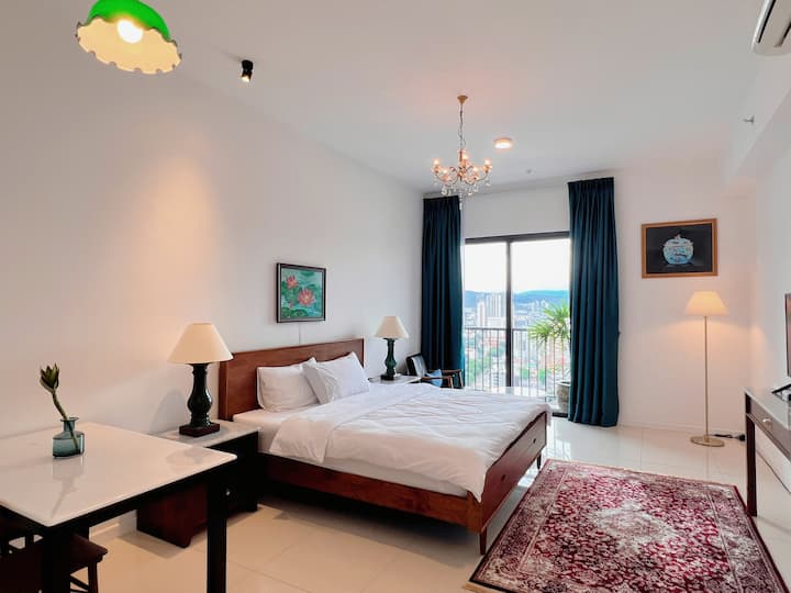 Klcc View With Balcony@chambers, Kl Near Lrt Pwtc - Setapak