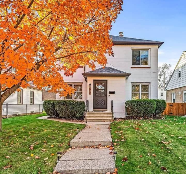 Bay View Residence - Greenfield, WI
