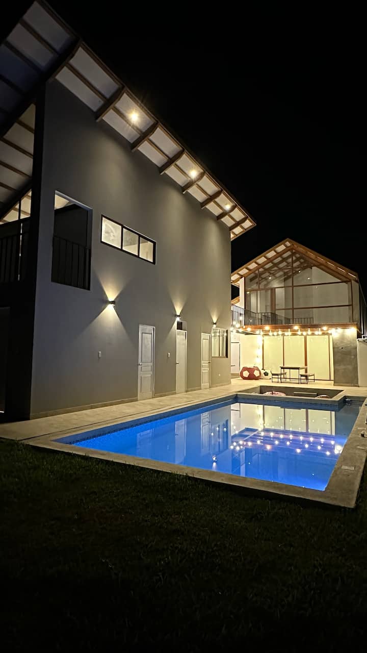 Dahlia Chincha / Casa De Playa Y Campo Con Piscina - San Clemente