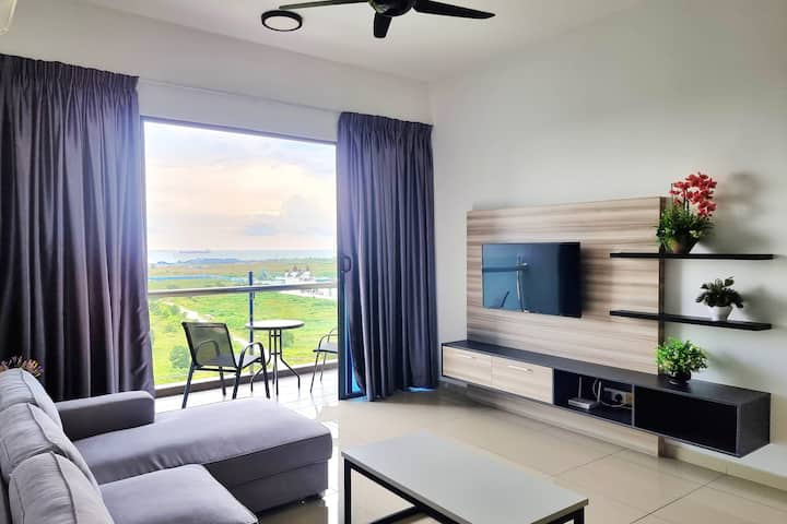 Spacious 1br Kingbed/seaview/pool/wifi/jonker 8min - Malakka