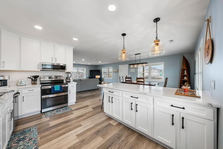 Ranked Top 1%-beach Is 5 Min Walk-ping Pong Table - Carolina Beach