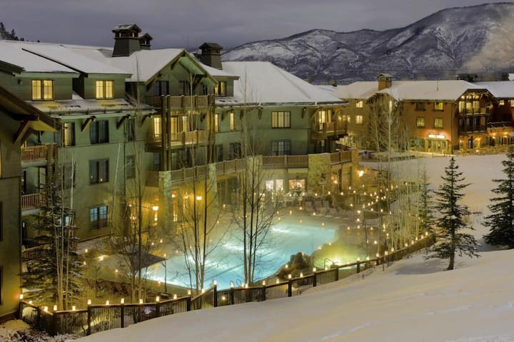 Amazing Ski-in Ski-out 3br @ Ritz-carlton - Aspen, CO