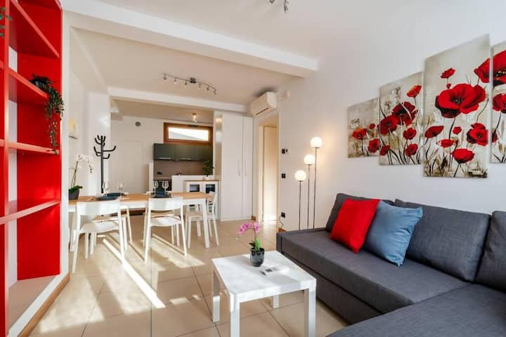 Enjoy Home - Appartamento "I Papaveri" - Padua