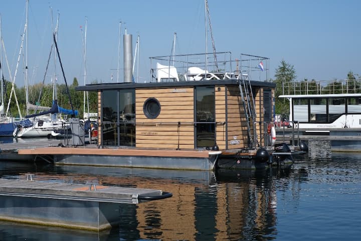 Huisboot Comfort M Plus Limburg - Roermond