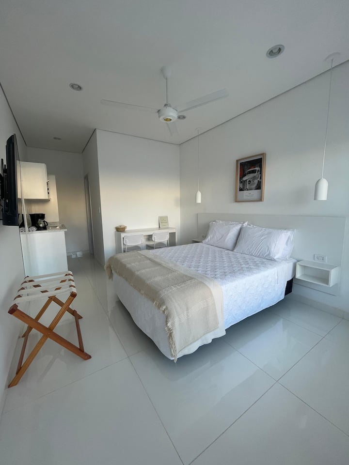 Hermoso Monoambiente Equipado En Corazón De Asu1 - Asunción