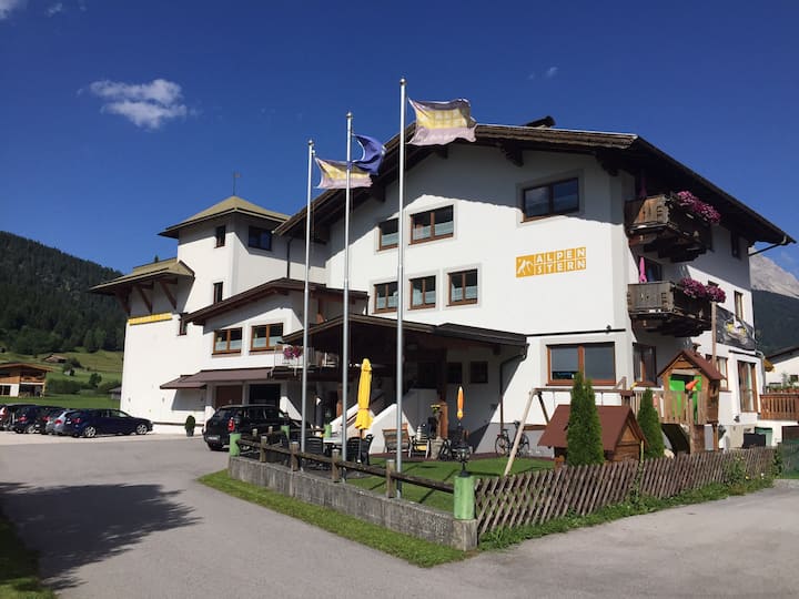 Doppelzimmer Edelweiß/bed & Breakfast - Garmisch-Partenkirchen
