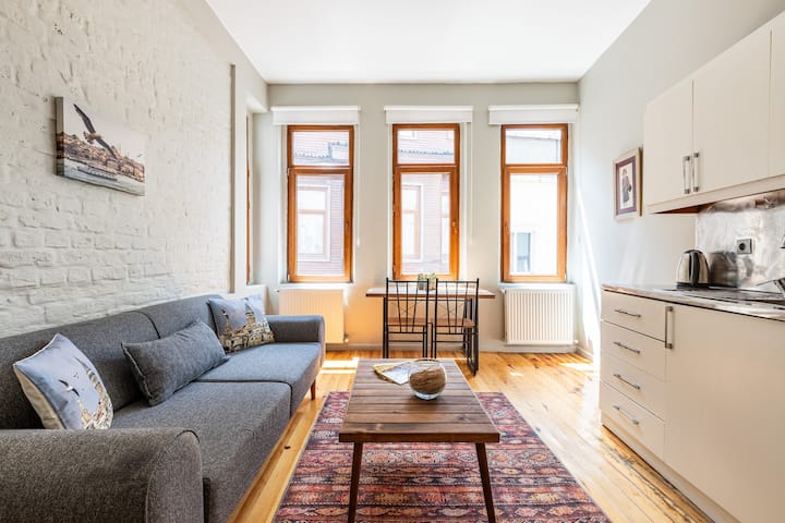 Pin Exclusive 1 Bd Taksim B2 - 伊斯坦堡