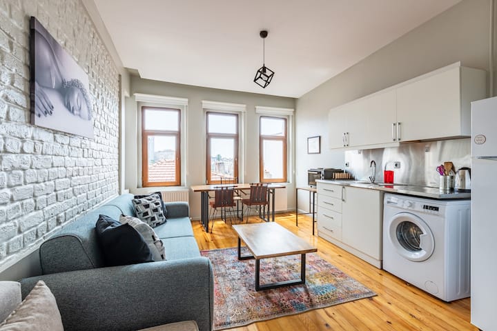 Pin Exclusive 1 Bd Taksim B4 - İstanbul