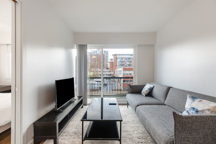 Convenient And Cozy 1 Bedroom In Mount Pleasant - Vancouver