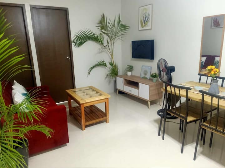 2br Condo W/balcony @Puerto Princesa | Bc Lakz - Puerto Princesa