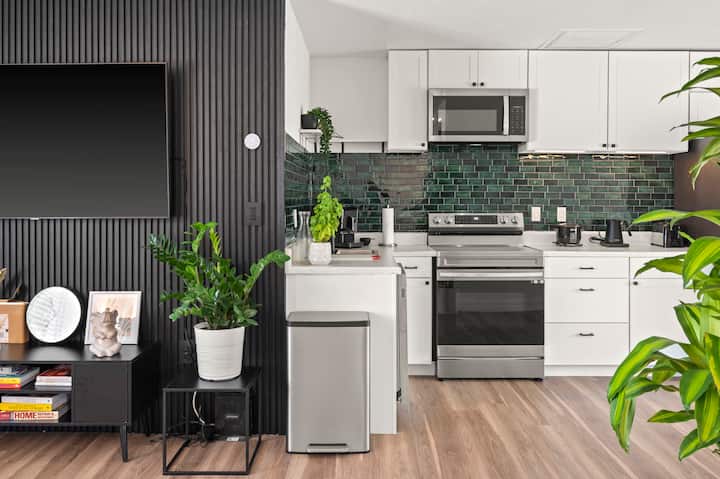 Brand New 2bed In Bonita's Heart - Bonita Springs, FL